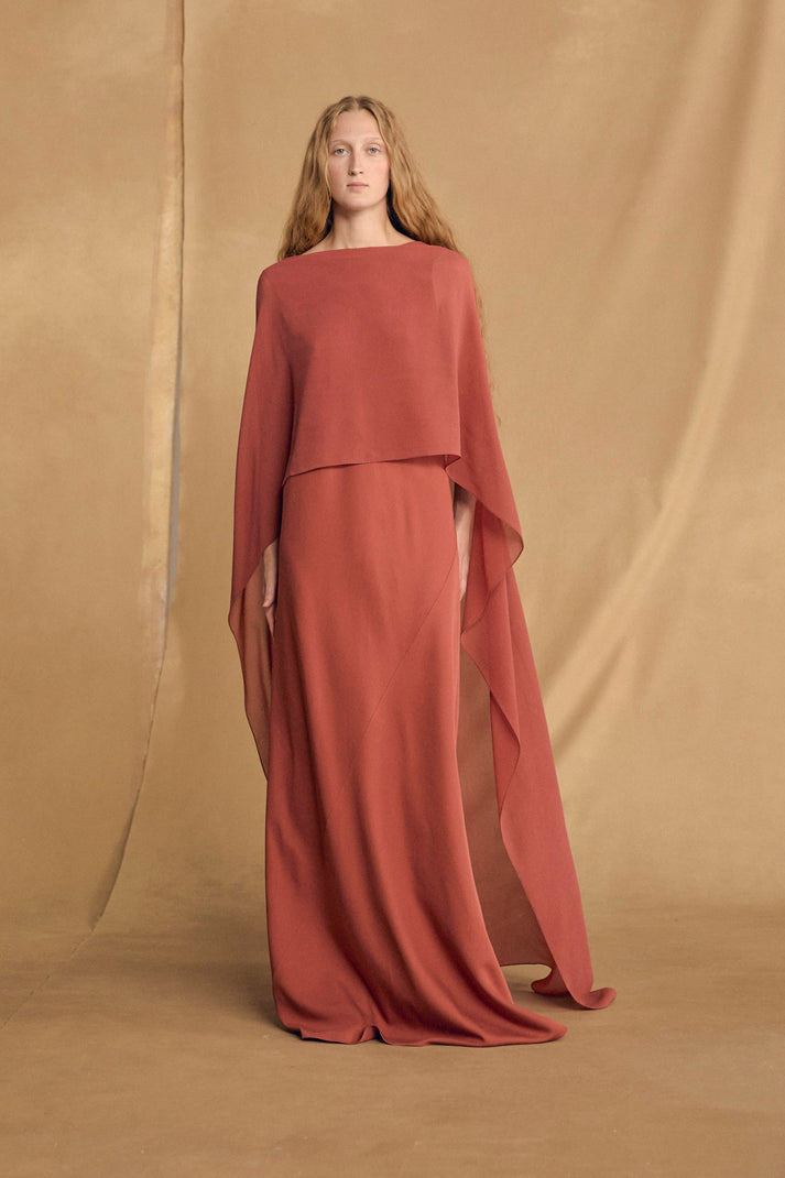 Cortana - Luana, vestido de seda rojo carmin