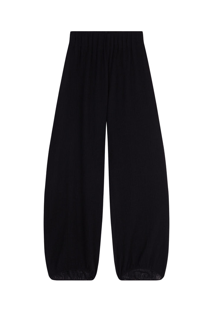 Cortana - Bachata, black linen and silk pants